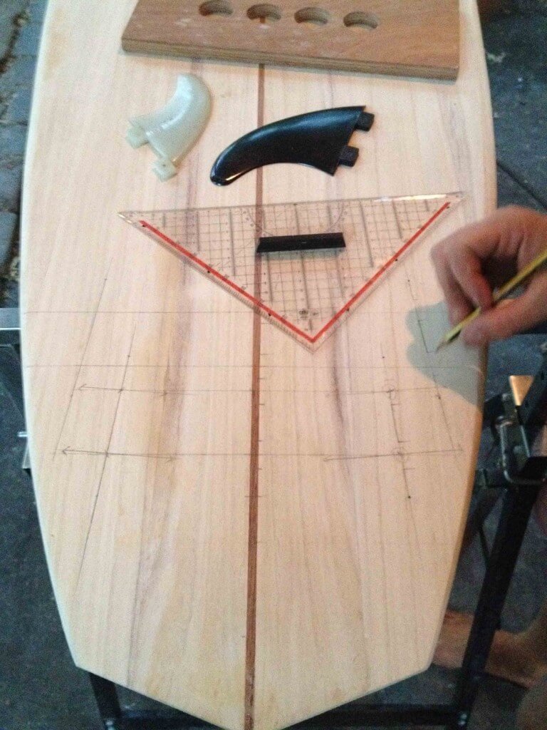 Dein eigenes Surfbrett bauen: Workshop mit Arbo Surfboards.